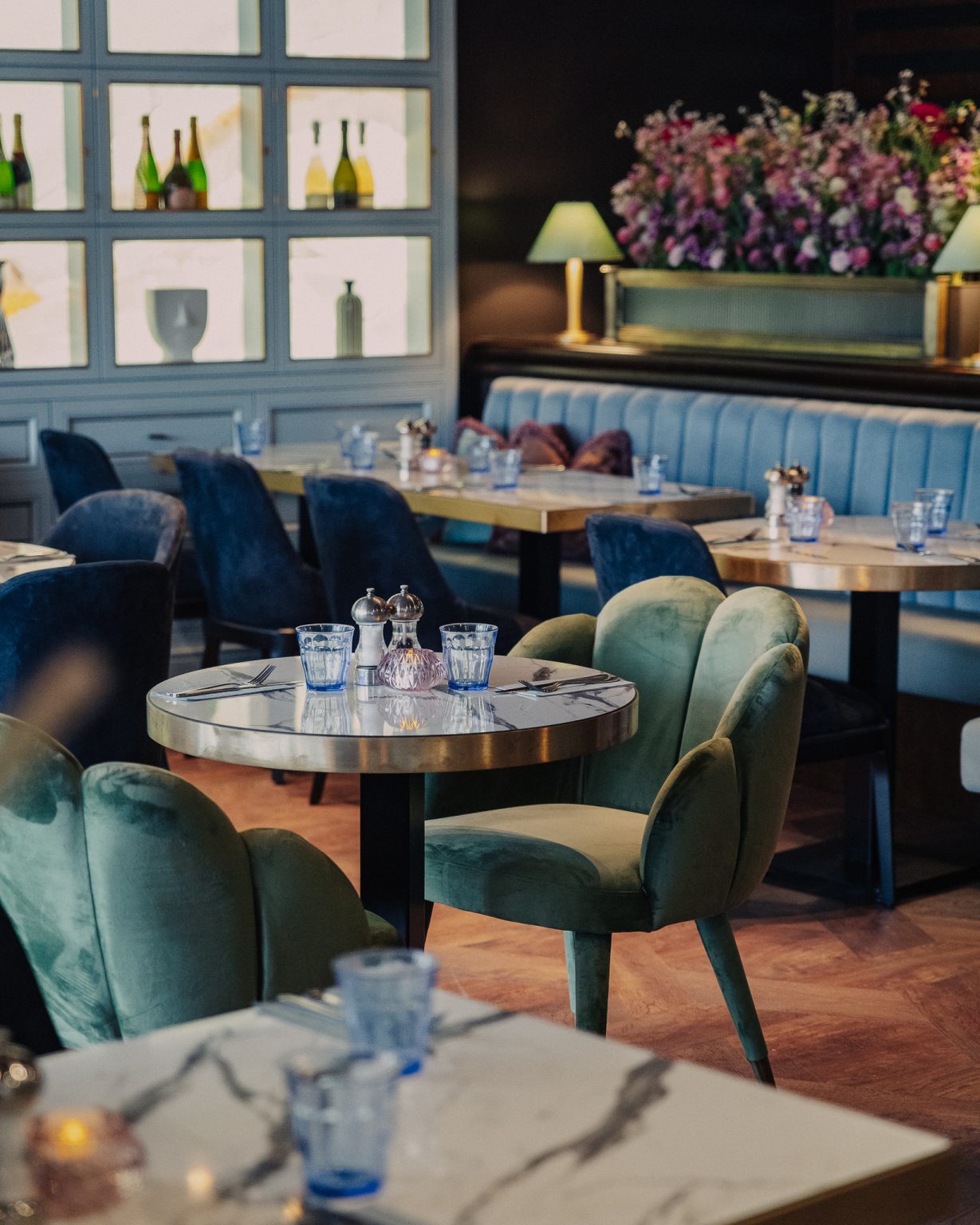 Italian Al Fresco Restaurant & Cocktail Bar - Lucia